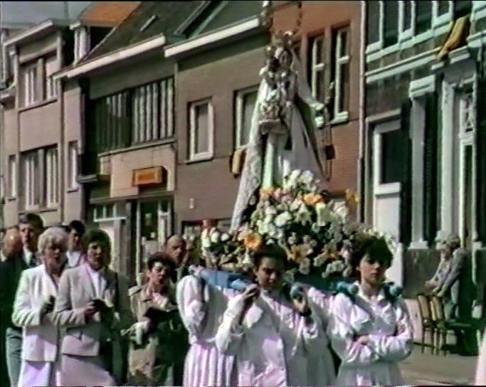 De Sacramentsprocessie. – Ename, mijn dorp.